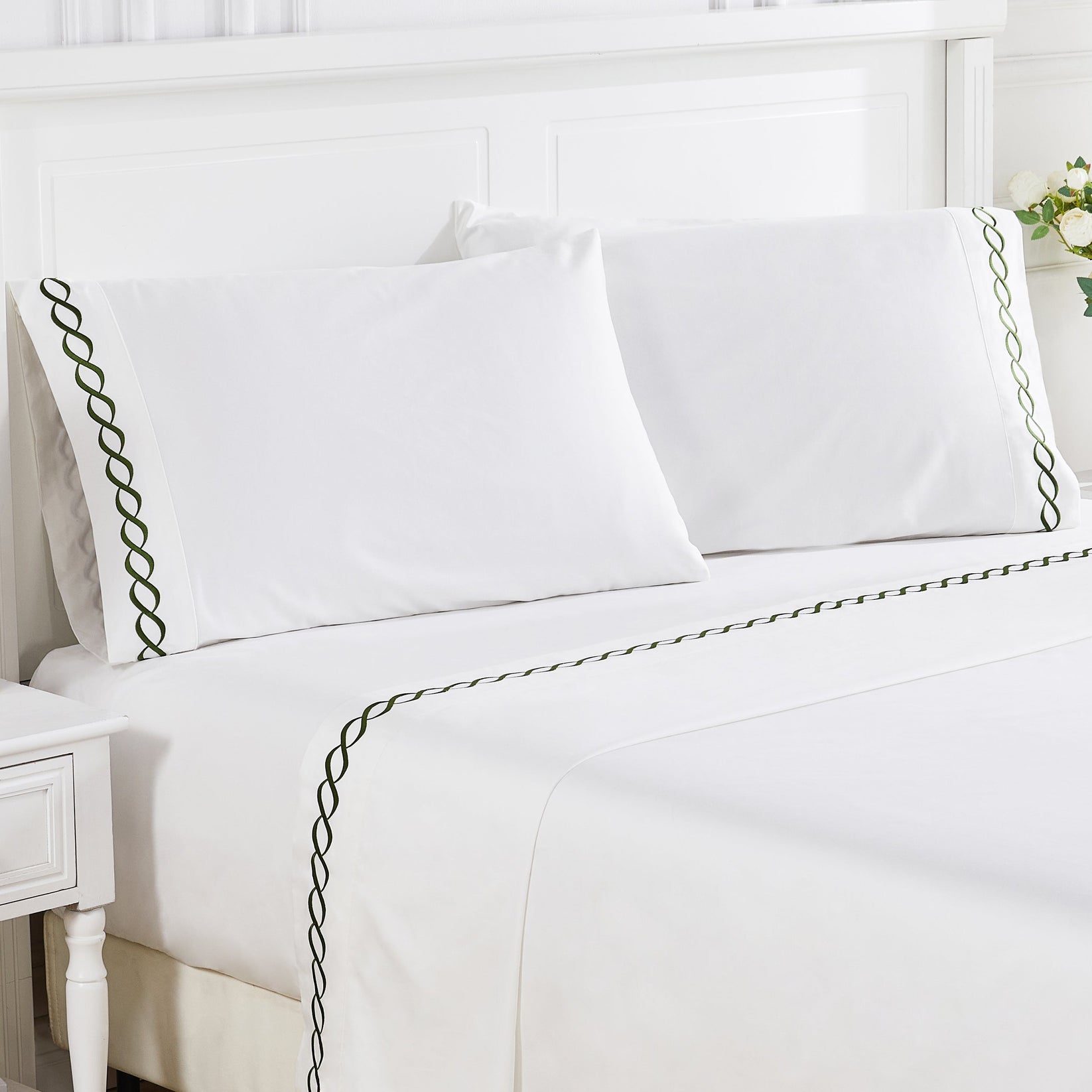 600 Thread Count Rope Embroidered Sheet Set – Mélange Home
