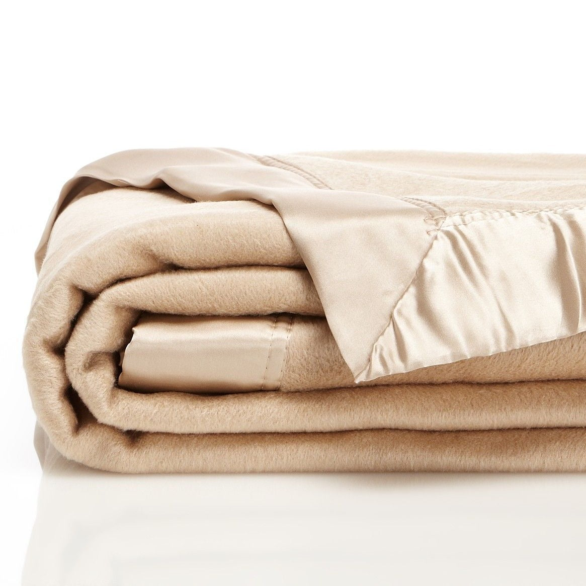 Plaza Silk Blanket – Mélange Home